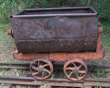 Gold Mine tours - Johannesburg and Gauteng mining tour